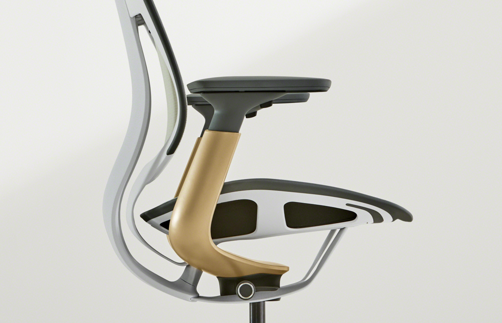 Karman Chair